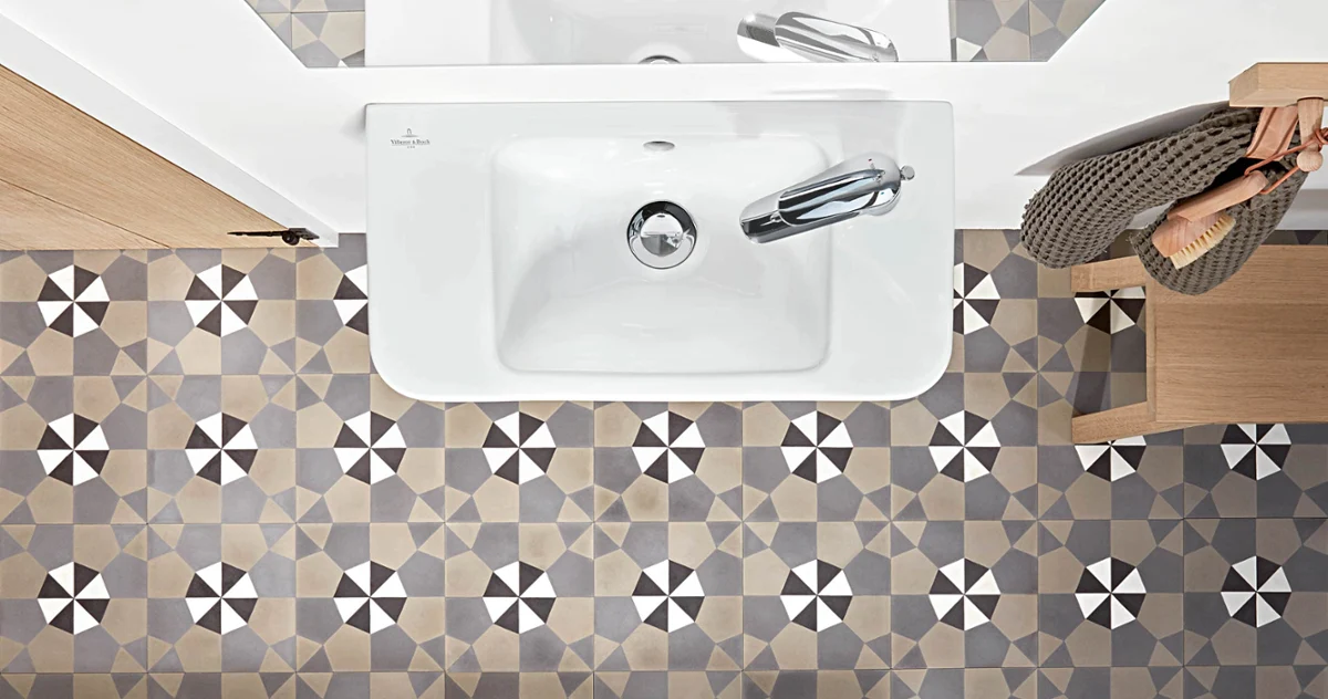 Abfluss reinigen: effektive Rohrreinigung im Bad